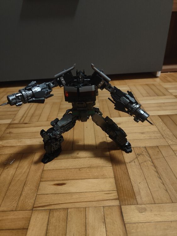 Transformers nemesis Prime SS102 (Gebraucht) in Unterkulm für CHF 90 ...