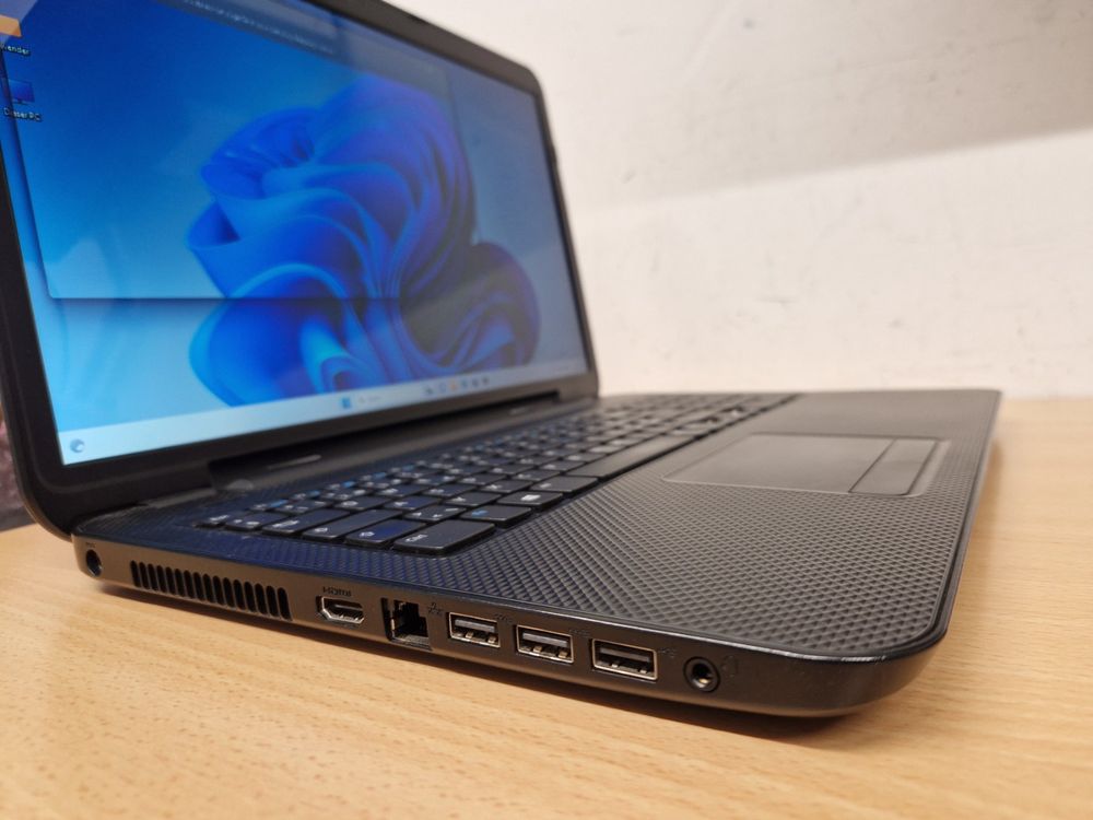 DELL Inspiron 3721 Notebook mit Windows 11 | Kaufen auf Ricardo