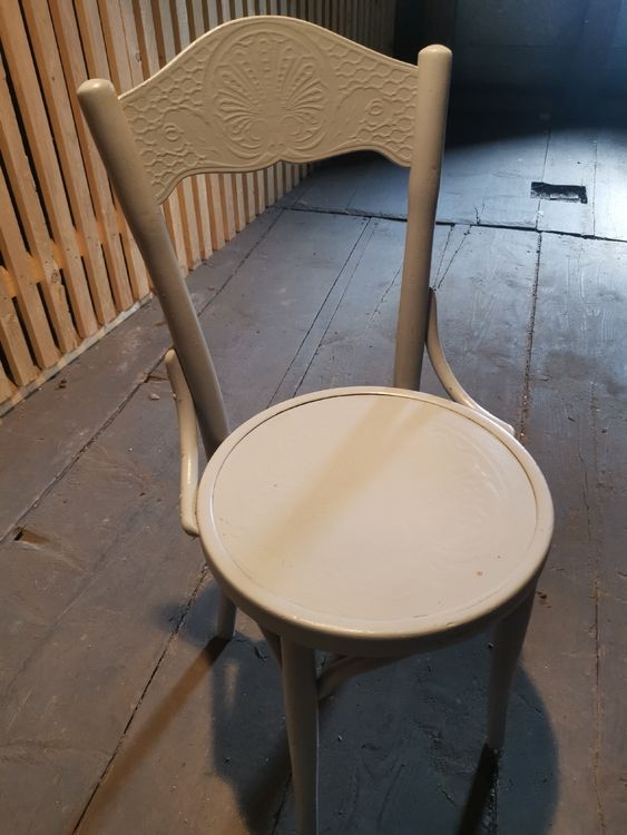 1 chaise ancienne peinte gris bleu (Gebraucht) in La neuveville für CHF ...