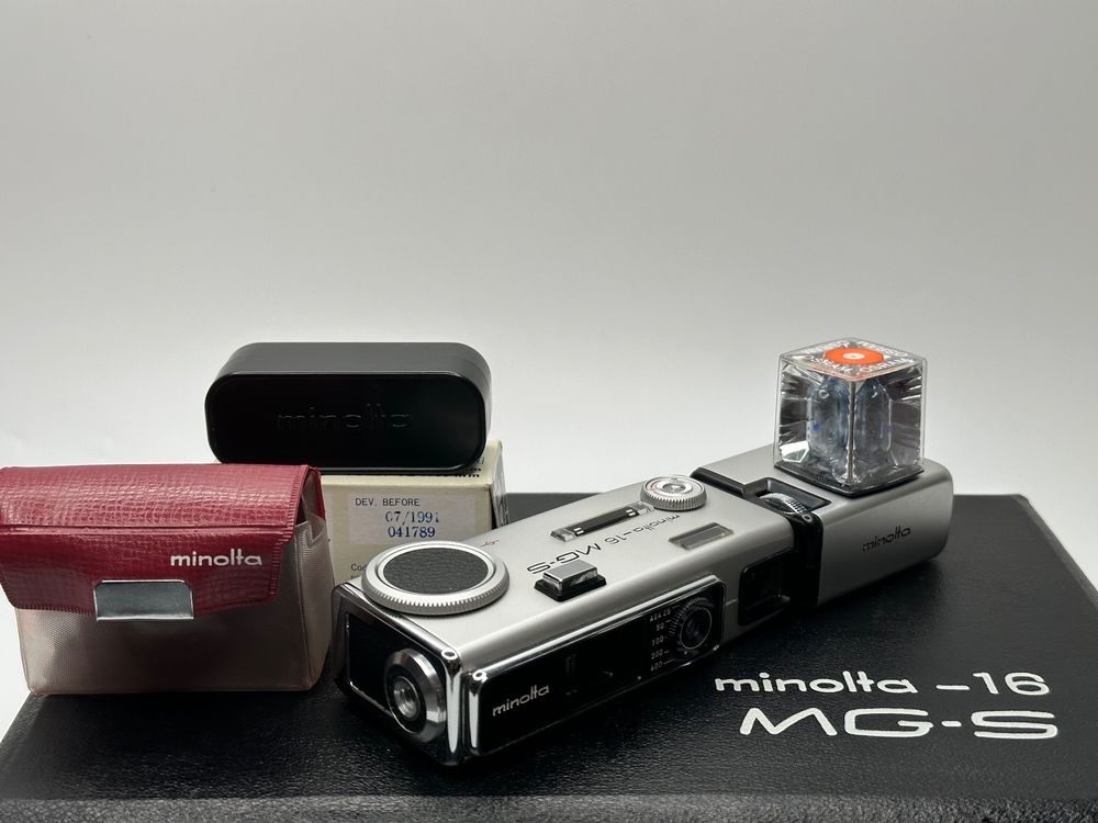 Minolta 16 MG-S Cube Gun 16mm Kassettenfilm (Gebraucht) in zuchwil für ...