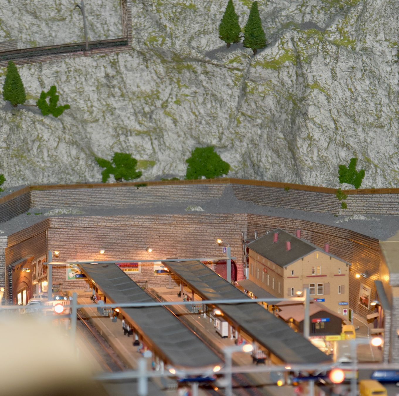 Modelleisenbahn-Anlage analog Spur N (Defekt) in Fällanden für CHF 1 ...