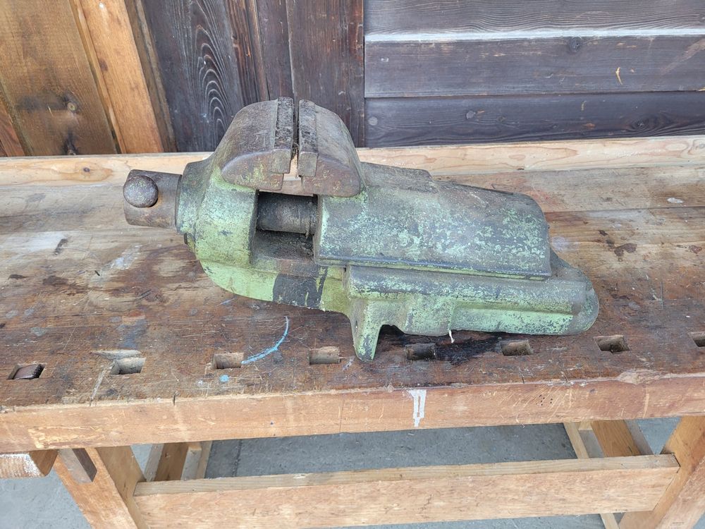 Schraubstock massiv | Kaufen auf Ricardo