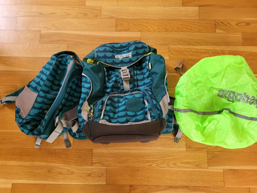 Ergobag inkl Turnsack und Regenschutz (Gebraucht) in für CHF 8 – mit ...
