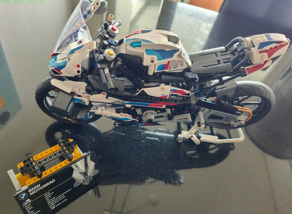 LEGO® Technic „BMW M 1000 RR“ (42130) (Gebraucht) in für CHF 50 – nur ...
