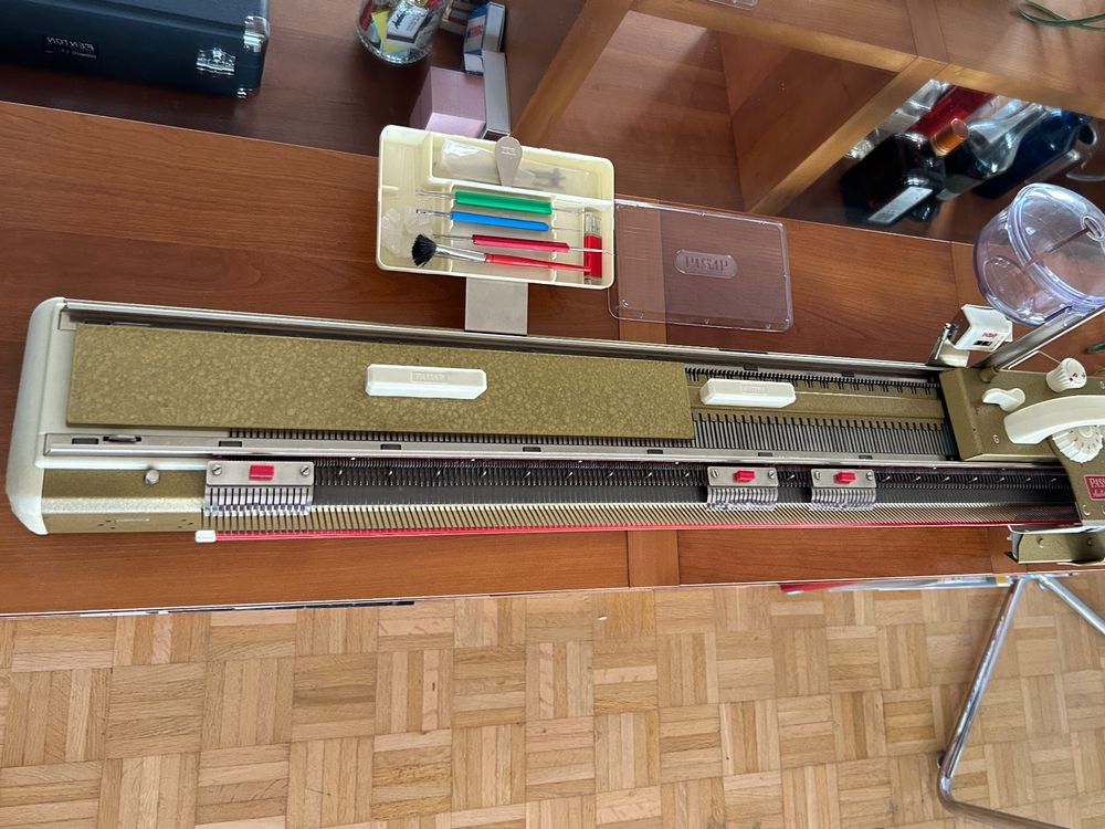 Strickmaschine PASSAP Automatic (Gebraucht) in Zürich für CHF 300 – nur ...