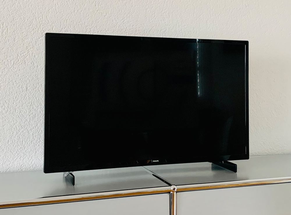Philips TV 6800er Serie 32 Zoll | Kaufen auf Ricardo