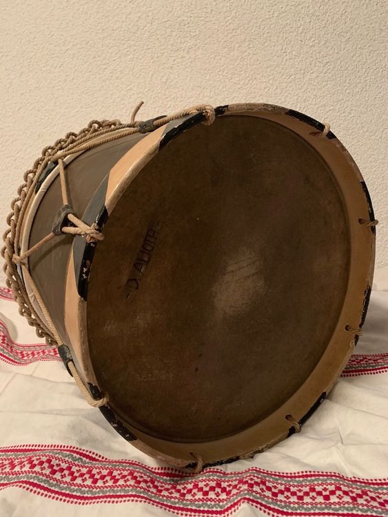 Antike Trommel (Gebraucht) in Meiringen für CHF 150 – mit Lieferung auf ...