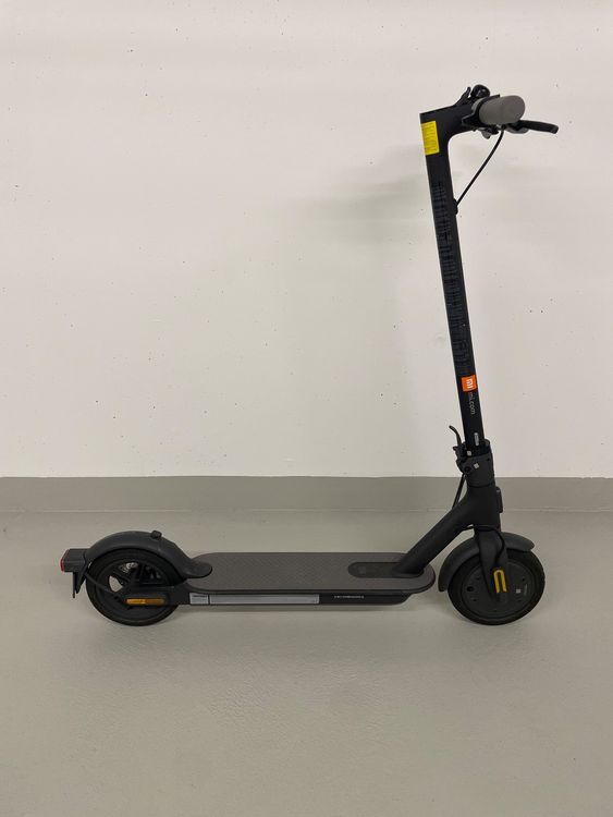 Mi Electric Scooter Essential | Kaufen auf Ricardo