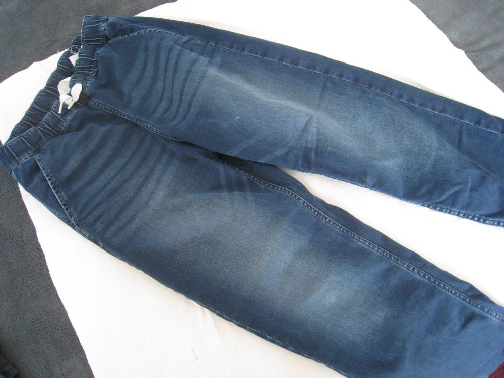 Thermo-Jeans Gr. 140 H&M (Gebraucht) in Wädenswil für CHF 7 – mit ...