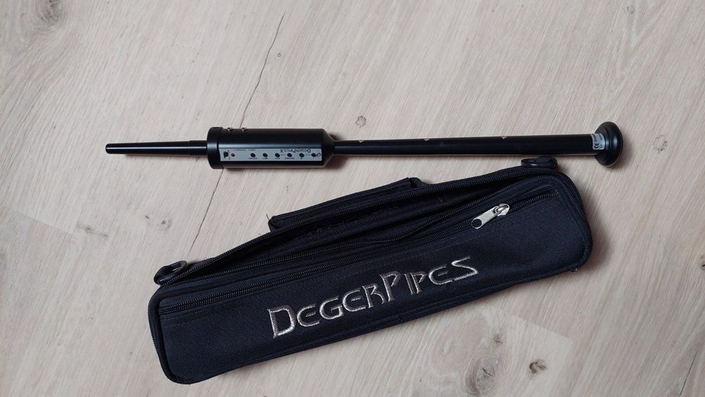Deger Pipe II – elektronischer Dudelsack inkl. Tasche (Gebraucht) in ...