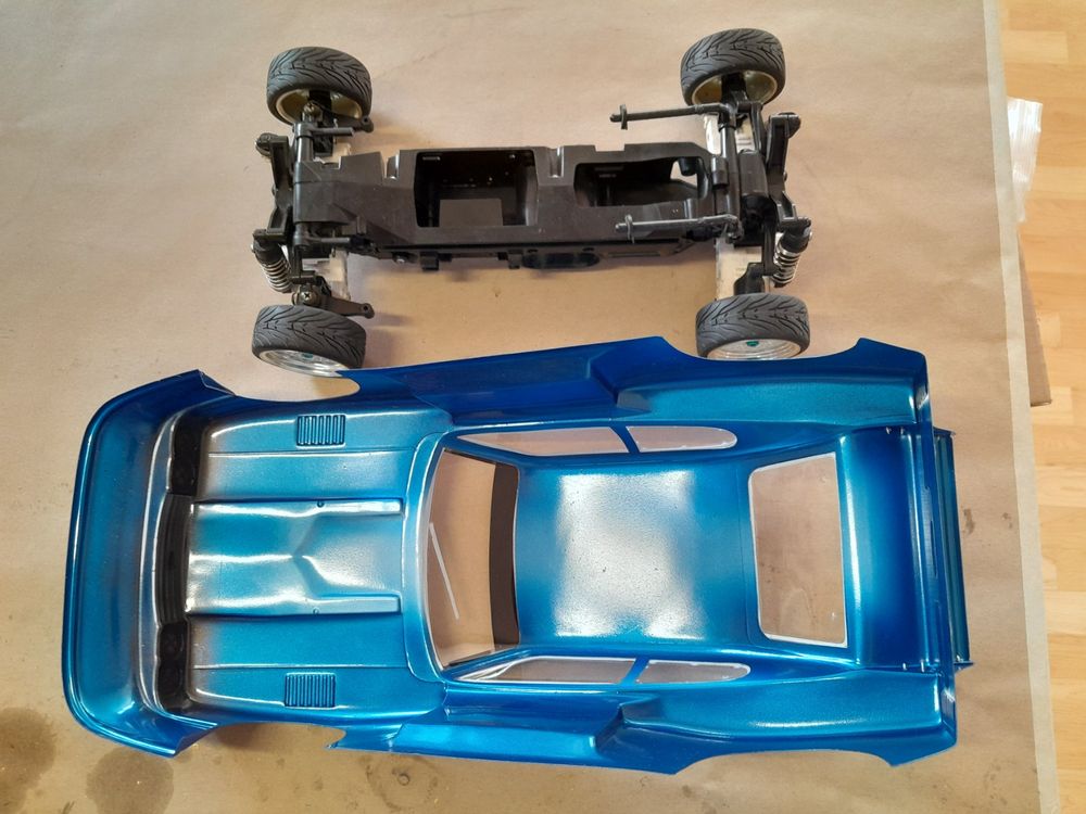 FORD CAPRI 1:10 KAROSSERIE MIT DISPLAY CHASSIS | Kaufen auf Ricardo