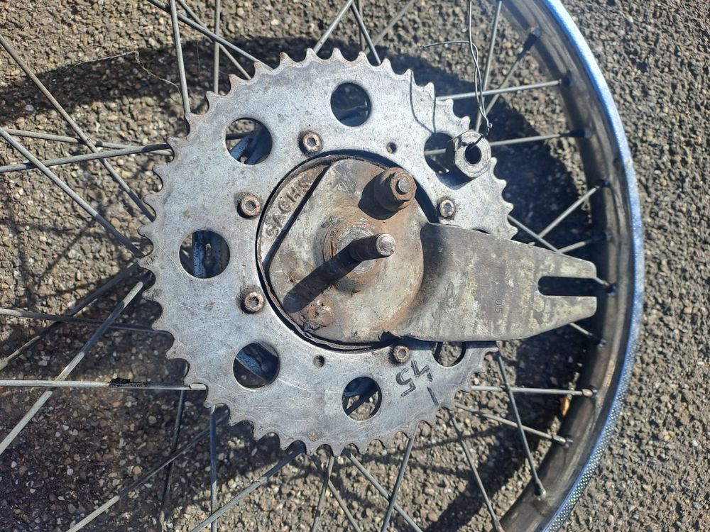 Puch Sachs Rücktritt Rad 17" (Defekt) in Langendorf für CHF 86 – mit ...