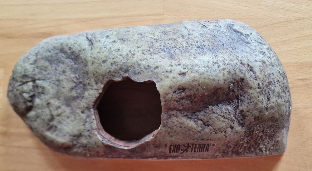 Exo Terra Reptilien Versteck Höhle, ideal für Terrarium! (Gebraucht) in ...