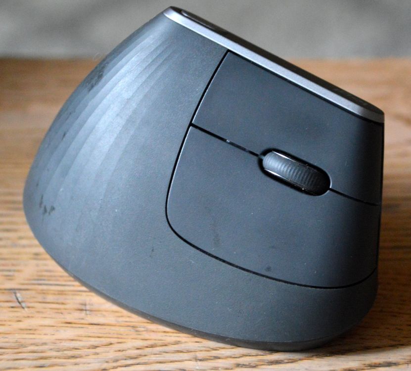 LOGITECH Logi MX Vertical Maus / souris | Kaufen auf Ricardo