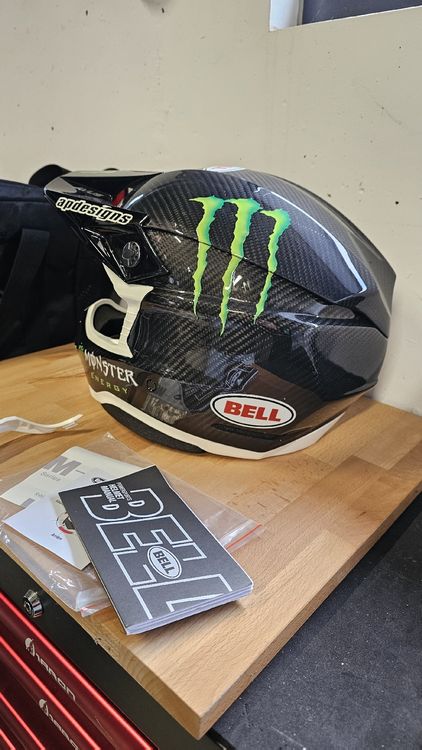 Monster Energy Bell Helm Carbon Monster usa apdesigns | Acheter sur Ricardo