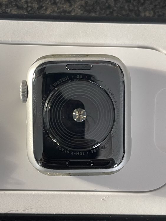 Apple Watch Nike SE 40mm GPS (Gebraucht) in Lyss für CHF 150 – mit ...