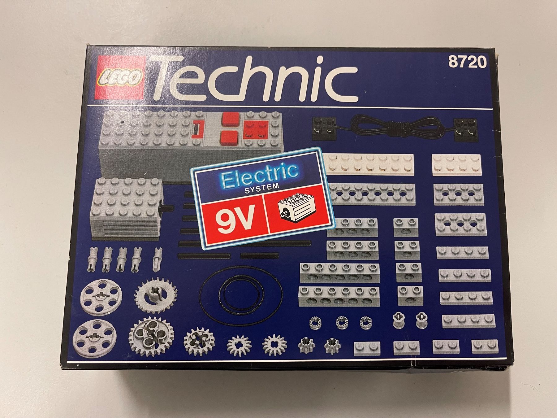 LEGO Technic Supplemental 8720 - 9V Motor mit OVP (Neu und ...