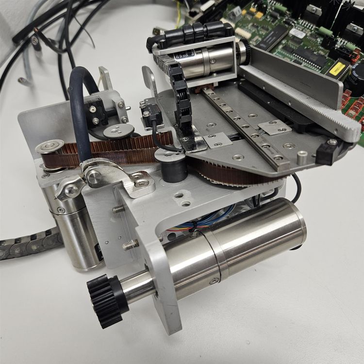 4 x Phytron stepper Motor mit Controller (Gebraucht) in Niederdorf für ...