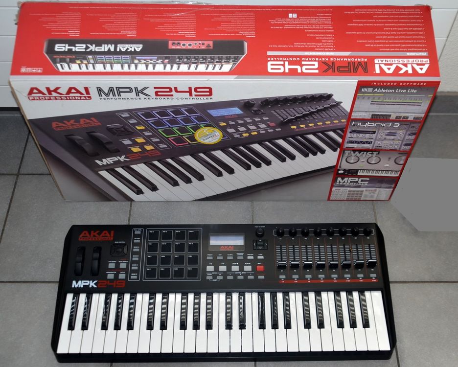 AKAI MPK249 Professional Keyboard MIDI Controller (Gebraucht) in ...