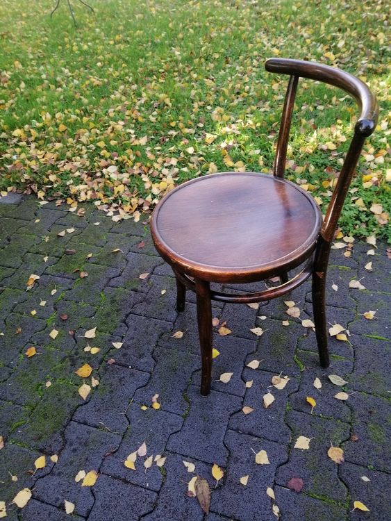 Holzstuhl Horgen Glarus niedrige Lehne (Gebraucht) in Hombrechtikon für ...