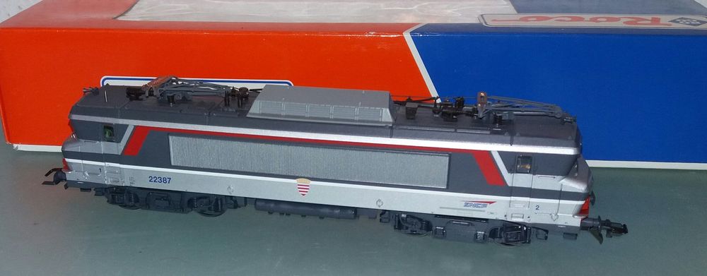 Roco 43780 - E-Lok SNCF BB22347 - Spur HO - DC (Gebraucht) in Giebenach ...