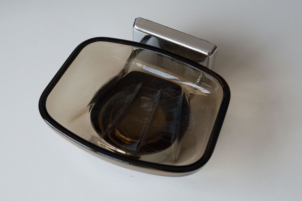 Seifenhalter verchromt für Wandmontage, mit Glasschale (Gebraucht) in ...