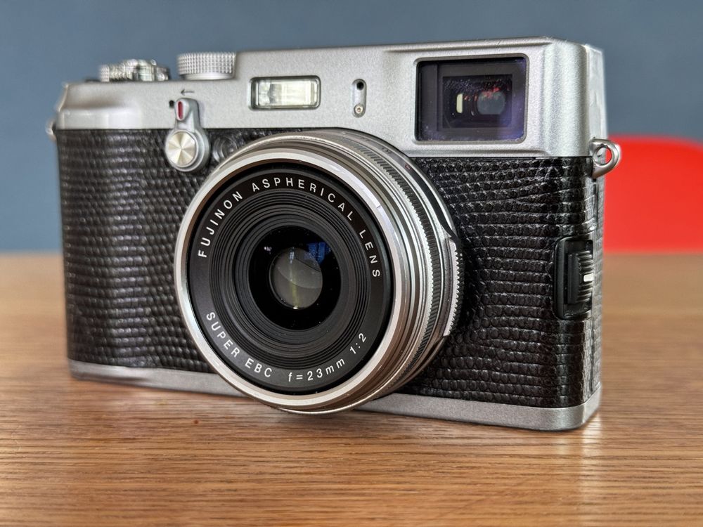 Fuji X100 - Das Original (Gebraucht) in Watt für CHF 380 – mit ...