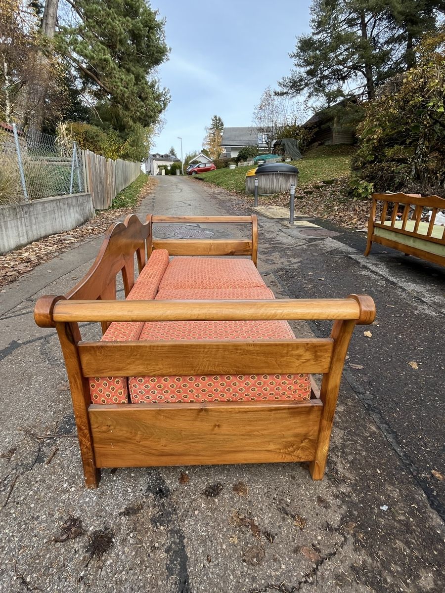 Canapé bois (Gebraucht) in Jongny für CHF 100 – nur Abholung auf ...