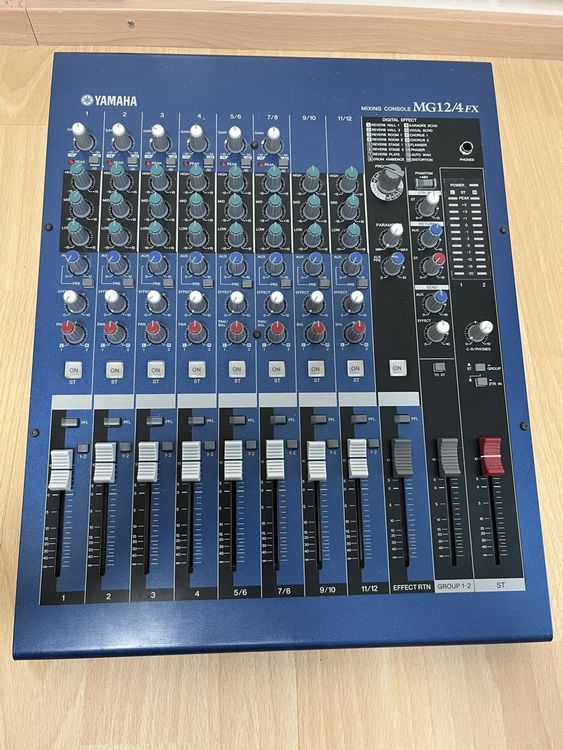 Yamaha MG12/4 FX Mischpult (Gebraucht) in Thayngen für CHF 50 – mit ...