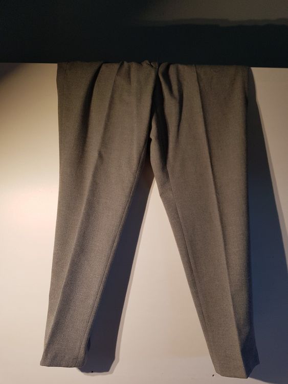 elegante Damen Hose Madeleine Mode Grösse 22 (Gebraucht) in Walterswil ...