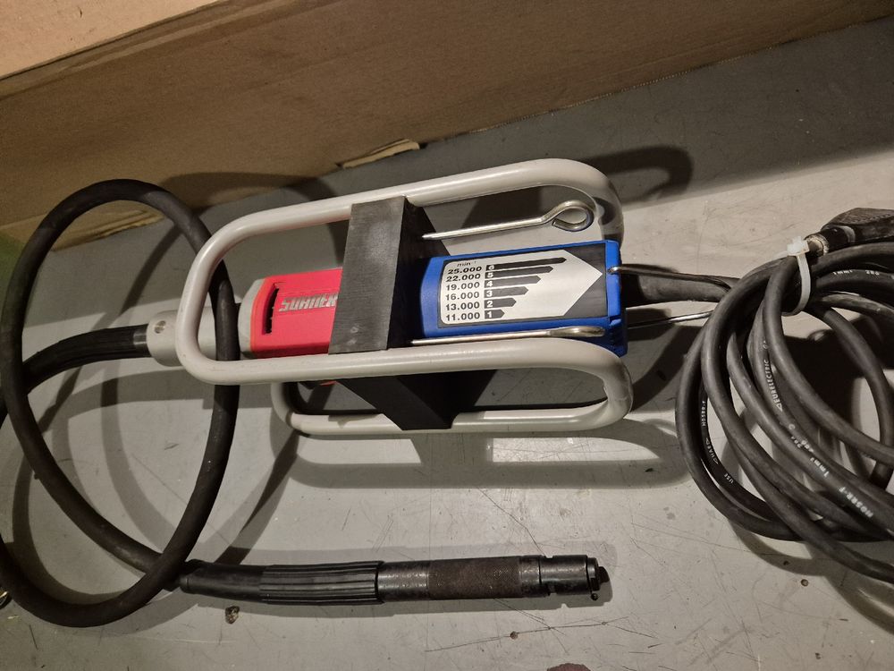 Suhner Minifix 2SR, 500 W, biegsame Welle (Gebraucht) in Weinfelden für ...