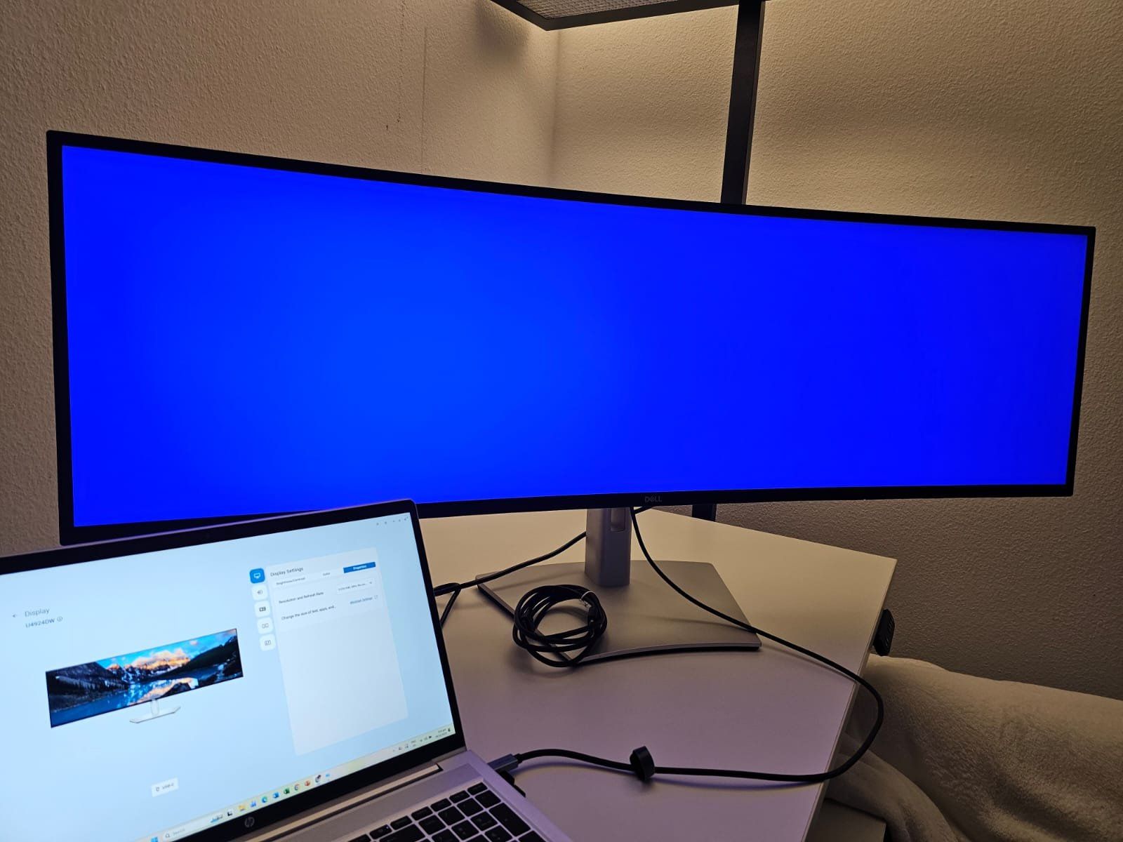 Hochwertiger 49-Zoll-Dell-UltraSharp-Monitor (5120 × 1440) (Neu (gemäss ...