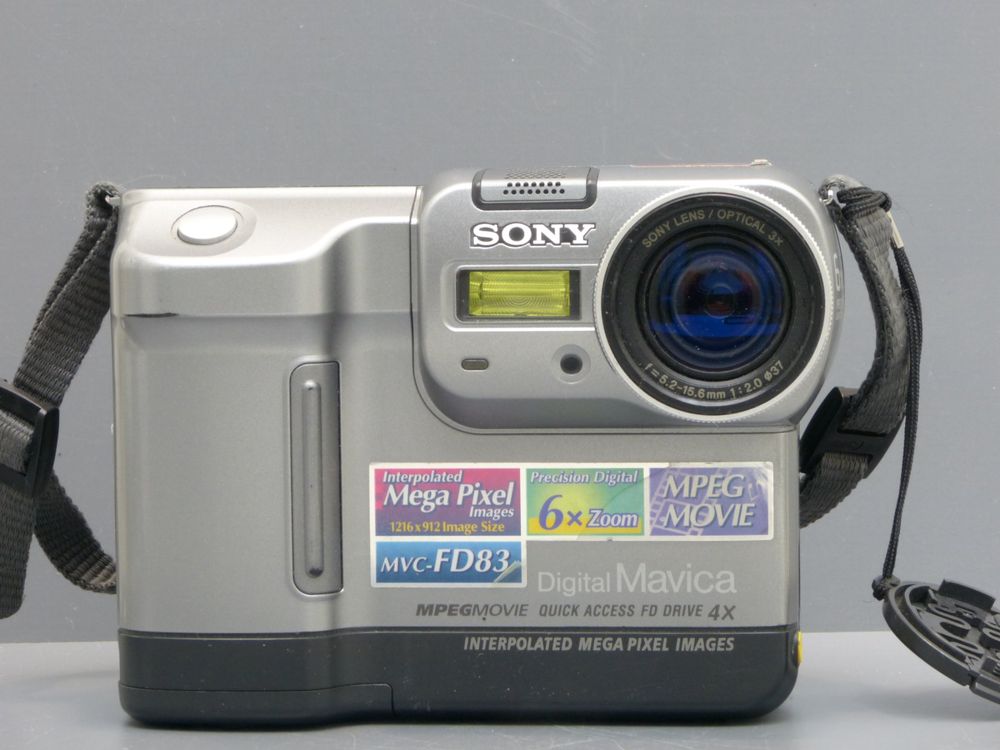 Sony Digital Mavica / Digital Still Camera MVC-FD83 (Gebraucht) in ...