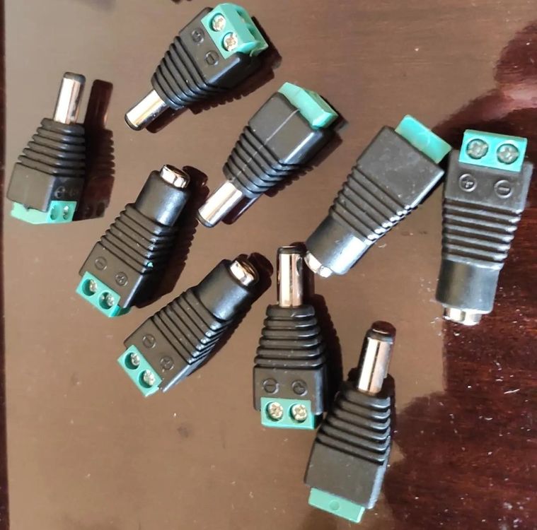 2 st. Power Adapter Buchse Stecker 5,5x2,1mm für CCTV-Kamera (Neu ...