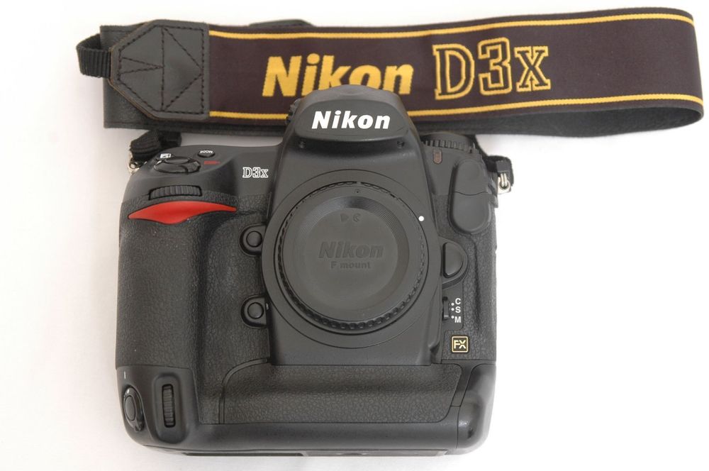 Nikon D3X Body (D'occasion) à Birr pour CHF 809 – avec livraison ...