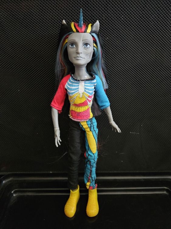 Monster high Neighthan Rot Freaky Fusion (D'occasion) à Crissier pour ...