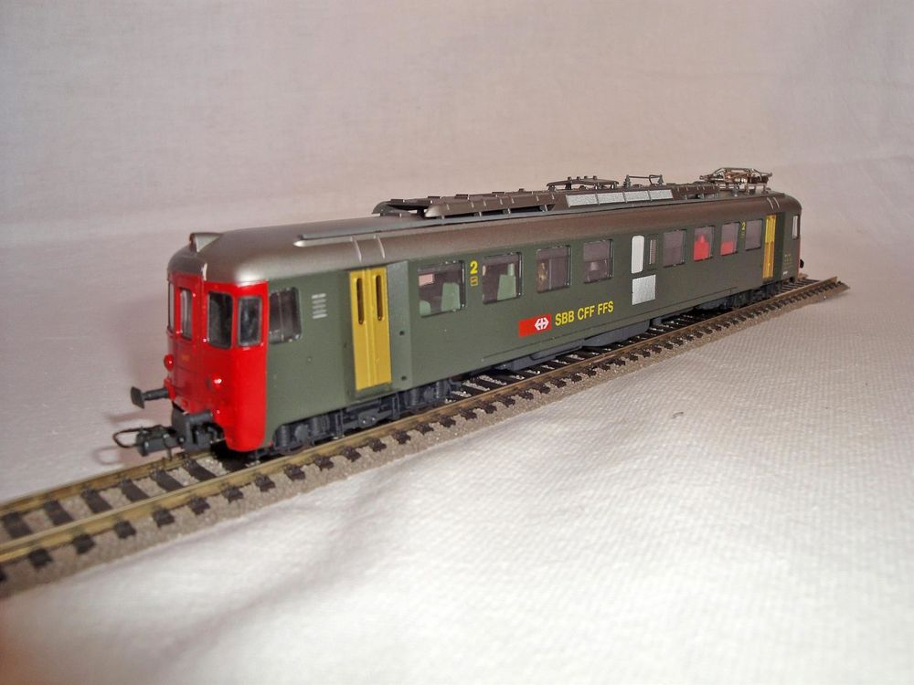 Lima SBB-RBe 4/4 1447, neu Beschriftung (Neu und originalverpackt) in Wolfwil für CHF 97 – mit ...