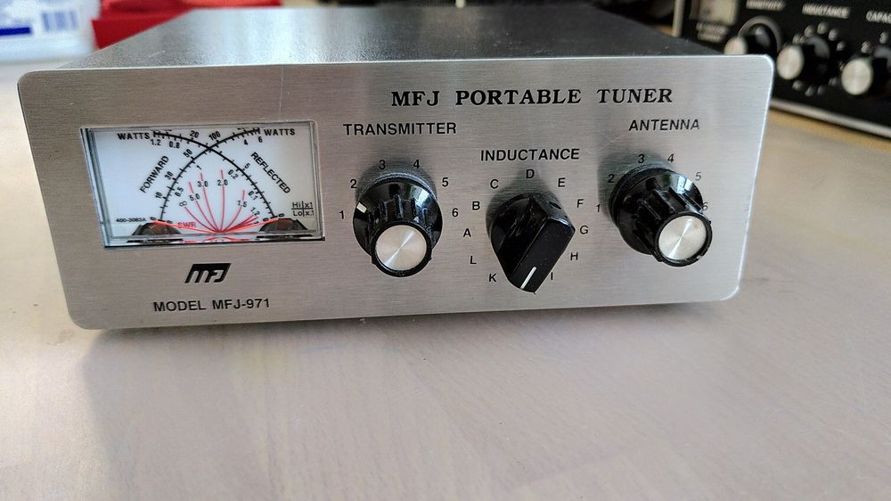 MFJ-971 Antennen-Tuner 200W 1,8-30 MHz | Kaufen auf Ricardo