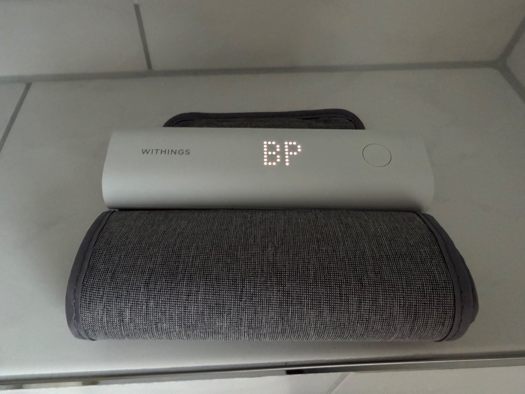 Withings Blutdruckmessgerät BPM Connect (Neu (gemäss Beschreibung)) in ...