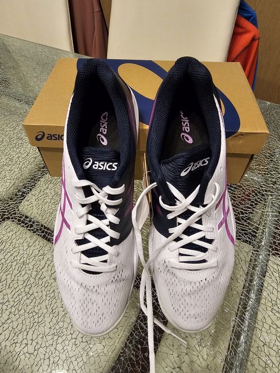 Asics 43.5 (Neu (gemäss Beschreibung)) in Luzern für CHF 42 – mit ...