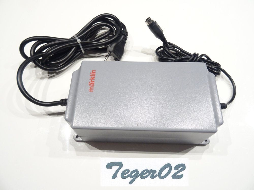 Märklin 60101 Schaltnetzteil 100 VA/230V (Neu und originalverpackt) in ...