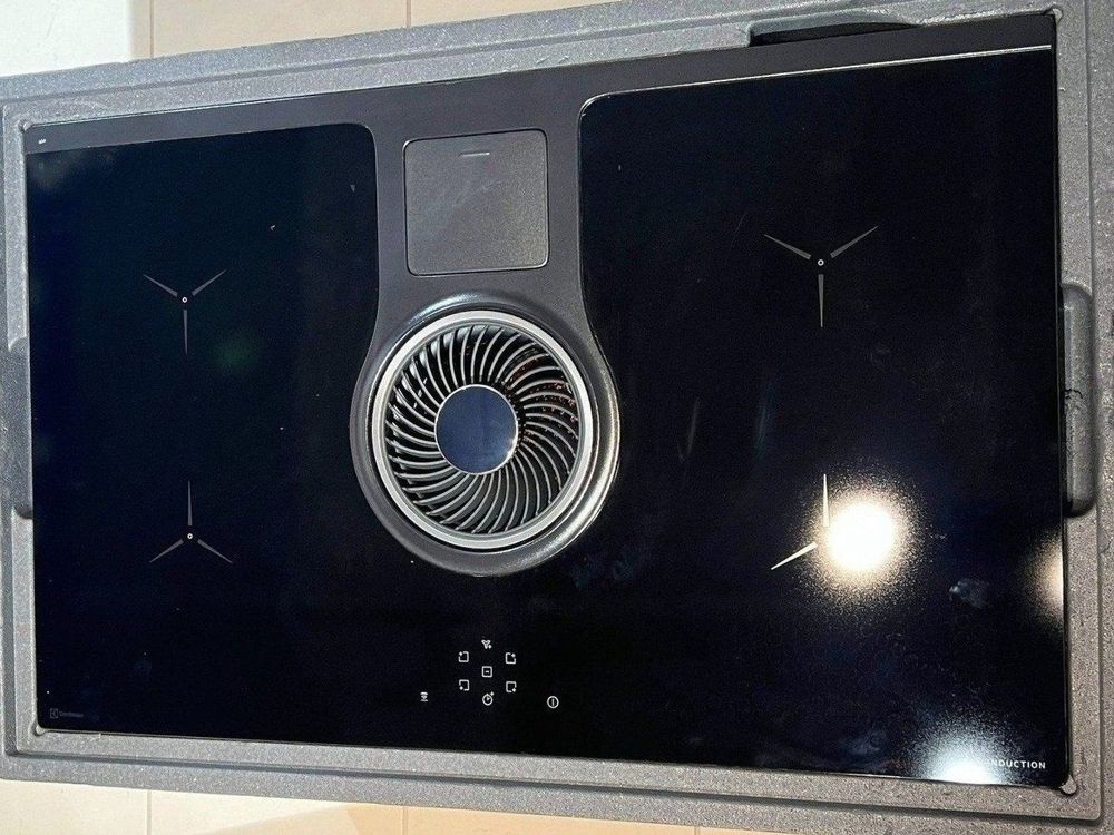 Kochfeld Electrolux Neuwertig und ungebraucht (Neu und originalverpackt) in Haag (Rheintal) für ...