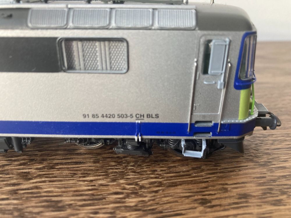 H0 EMB Bls Re 4/4 Nina 503 Kleinserie | Kaufen auf Ricardo