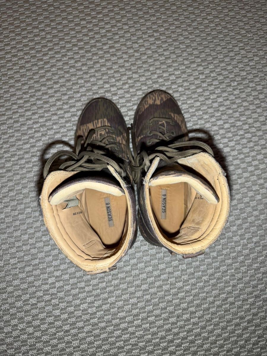 Yeezy boot Season 6 Camo US9,5 (Usato) a Taverne per CHF 100 – con ...