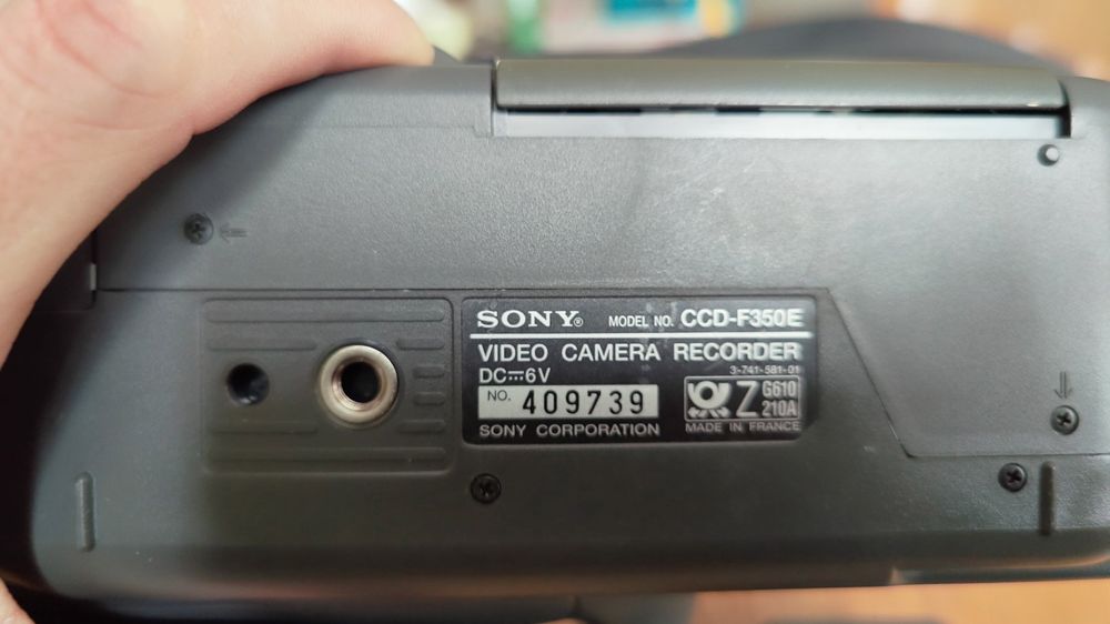 Sony Handycam Video 8 CCD-F350E (Gebraucht) in Küttigen für CHF 39 ...