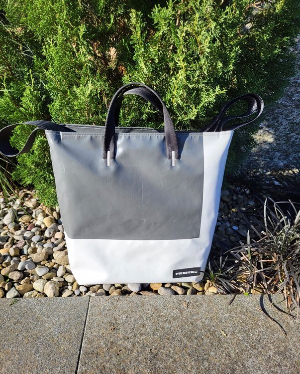 Freitag Bob F203 / darkgrey-snowwhite / Hammer-Farbkombi!!! | Kaufen ...