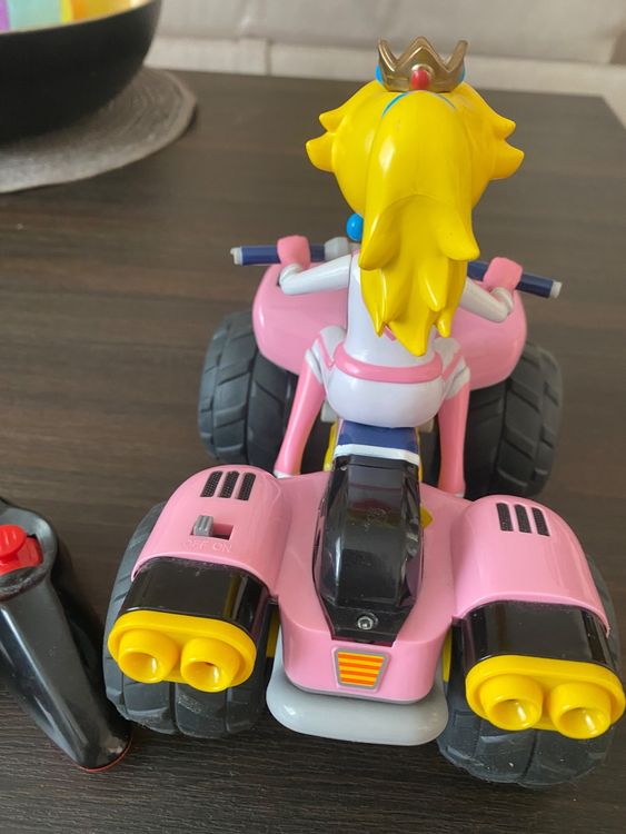 CARRERA RC Princess Peach | Kaufen auf Ricardo
