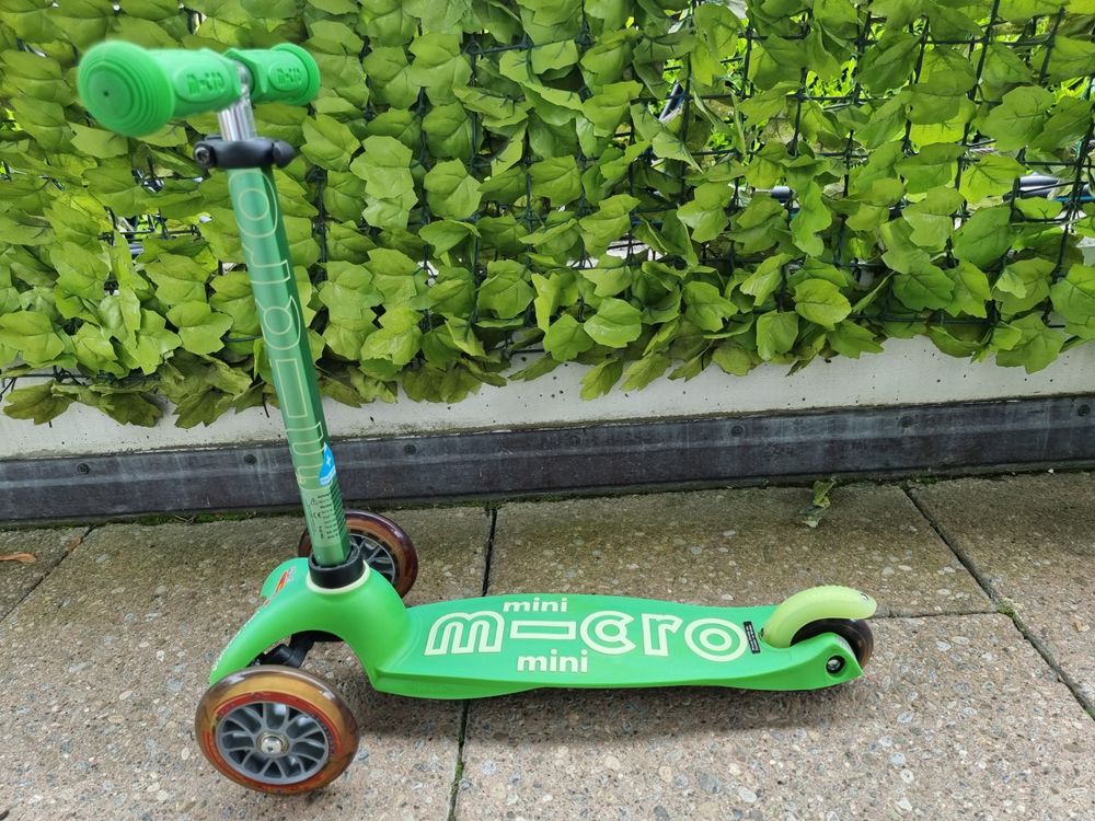 Kickboard Mini Micro Deluxe (Neu (gemäss Beschreibung)) in Ottenbach für CHF 35 – mit Lieferung ...