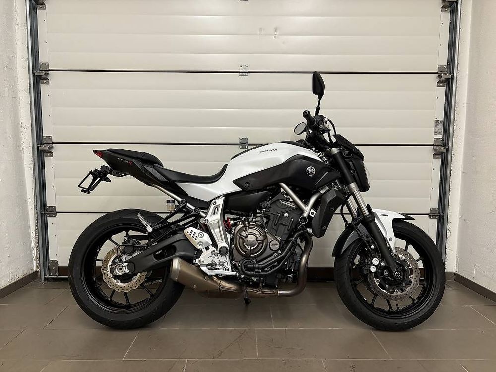 Yamaha Mt 07 5000km 35 KW (Gebraucht) in Illnau für CHF 5600 – nur Abholung auf Ricardo kaufen