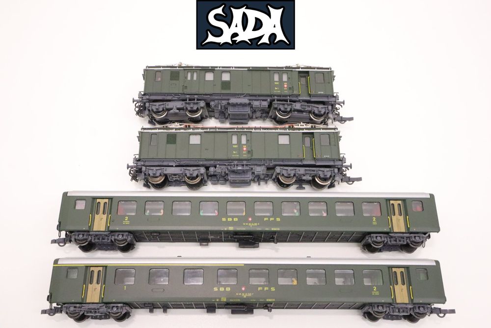 Roco 43024 SBB Zug-Set De 4/4, DC Analog H0 (Gebraucht) in Basel für ...